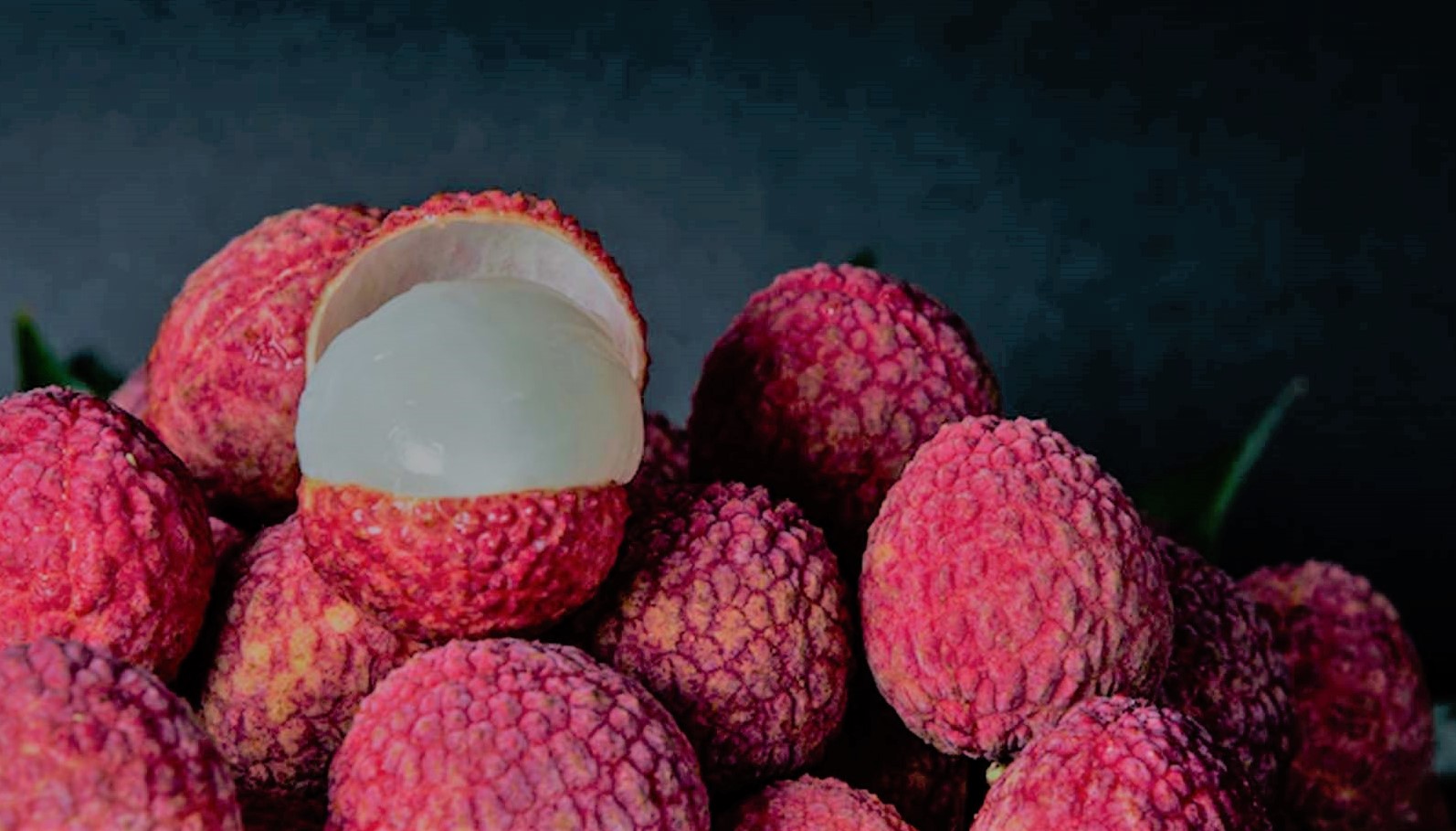 Lychee Fruits – Know About Growing stage And Health benefits of lychee ...